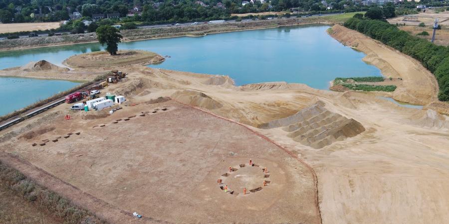 Digging a causewayed enclosure at Datchet 2018 | Our Work | Wessex ...